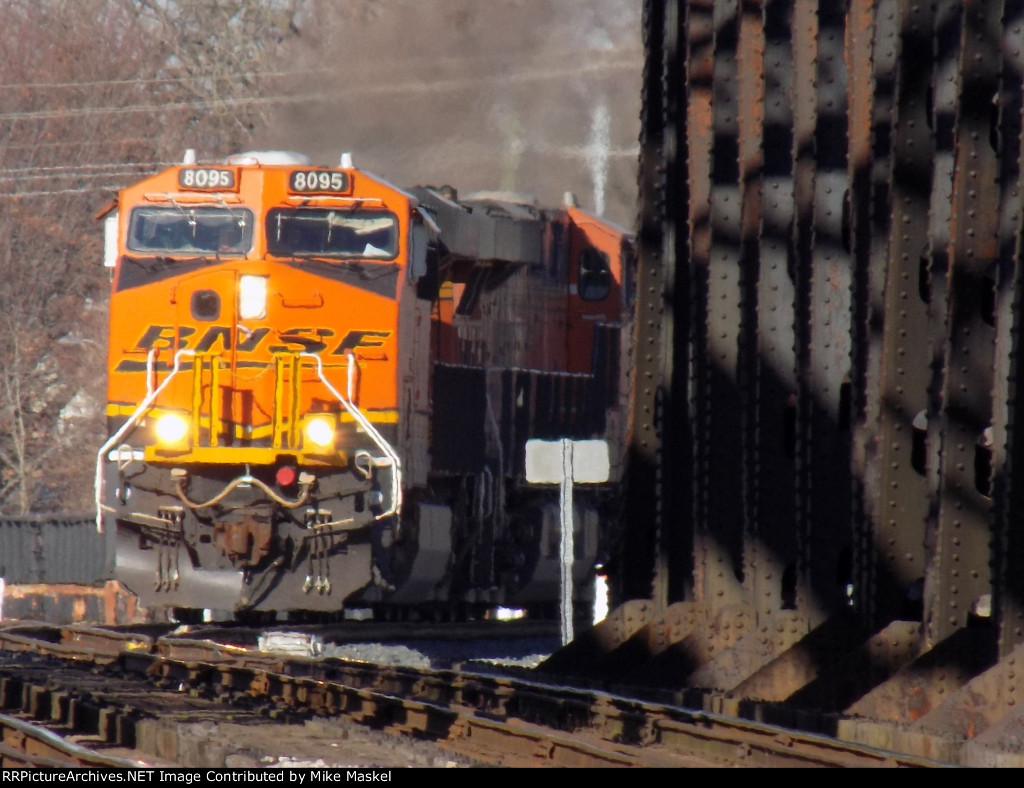 BNSF 8095